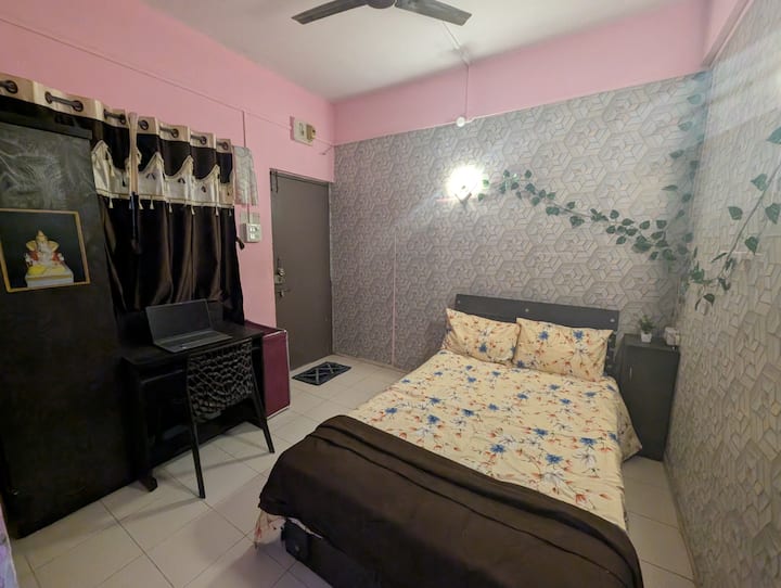 "Anant Kotton House" - Nashik