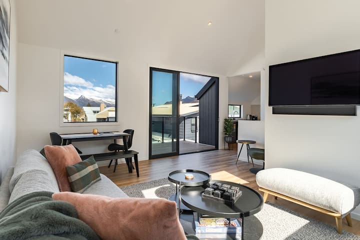 Prime Central Location, Brand New Apt-walk To Town - Queenstown, New Zealand