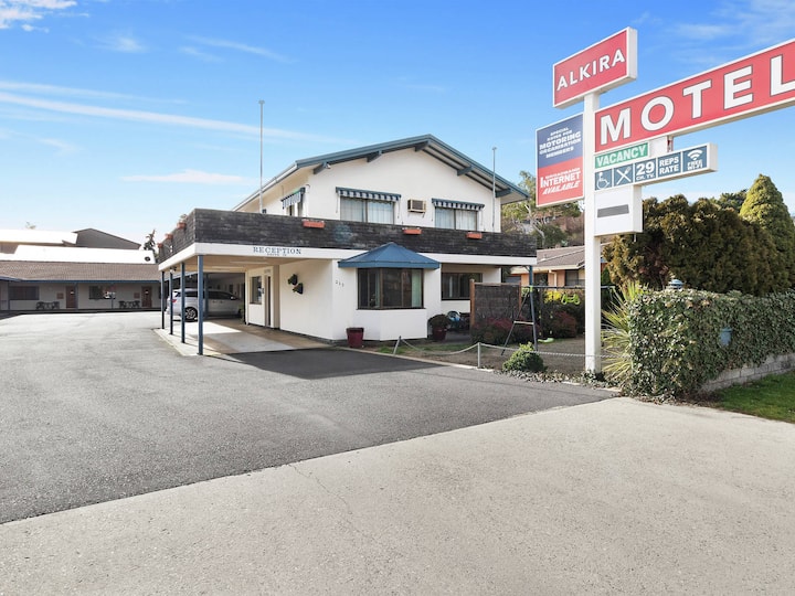 Alkira Motel - Room 5 - Cooma