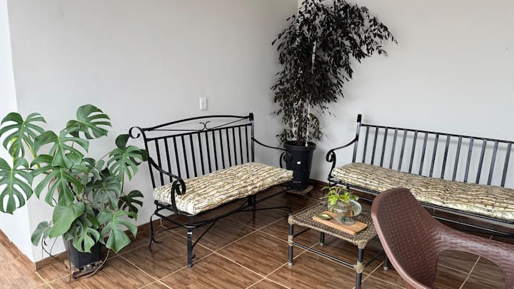 Edícula Canto Da Natureza. - Comodoro