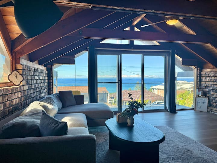 Treehouse Waterview At Caves Beach! - Caves Beach