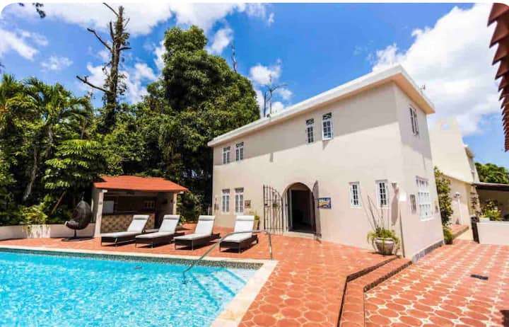 Perfect House For Large Groups, Big Pool Bigmasion - San Juan