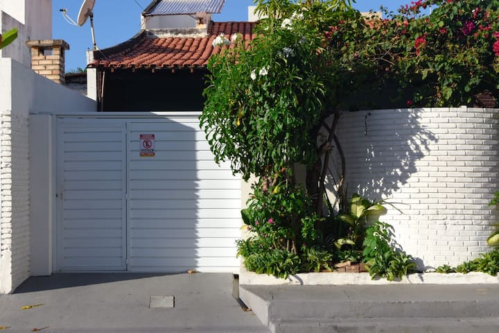 50m Da Orla Da Atalaia – Casa Inteira Mobiliada - Aracaju