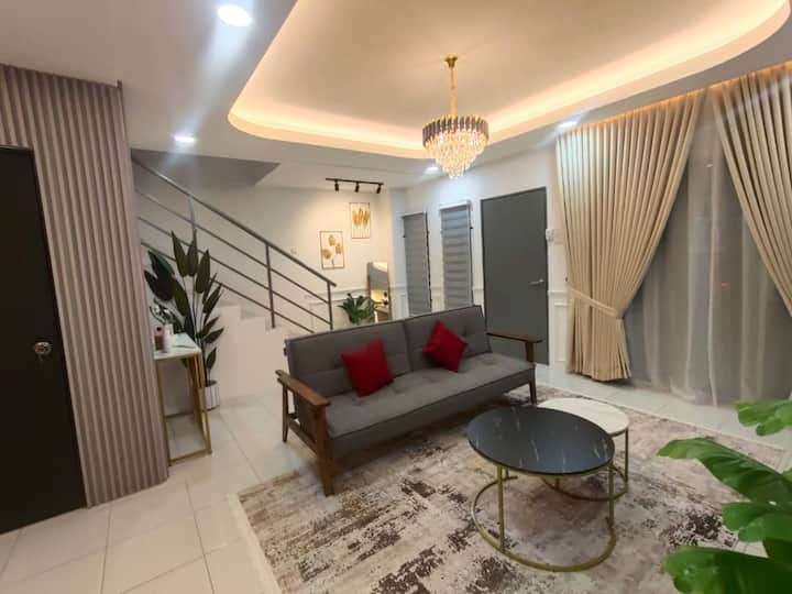 Fa Cozy Homestay 
For Muslim Only - Gurun