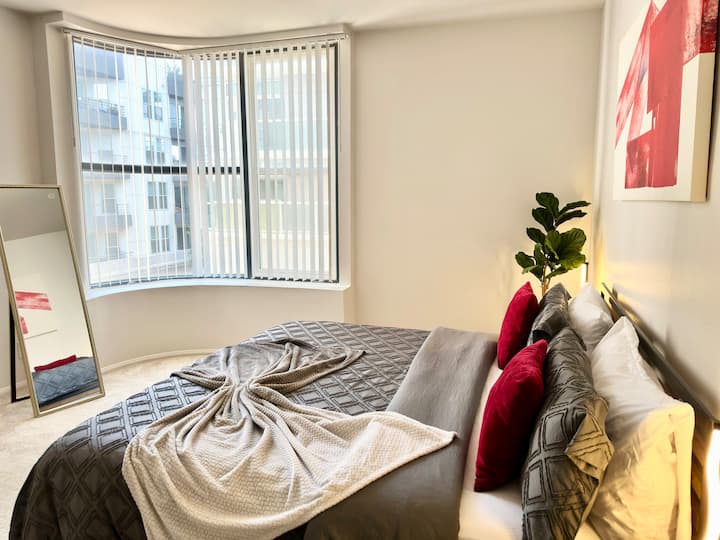 Stylish Apt/nice Pool/ Free Parking - Pacific Palisades - Los Angeles