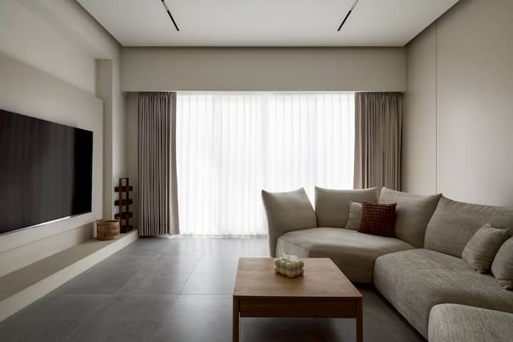 Susu緩旅｜可包棟｜完整廚房可使用｜電動麻將桌｜德州撲克桌遊｜ktv | Switch - Tainan City