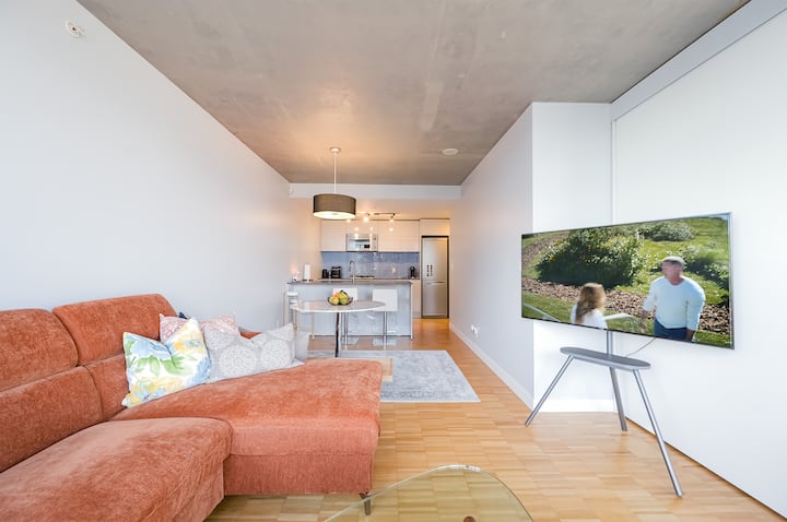 Downtown Vancouver Gem-walk To Cruise Ship - 溫哥華