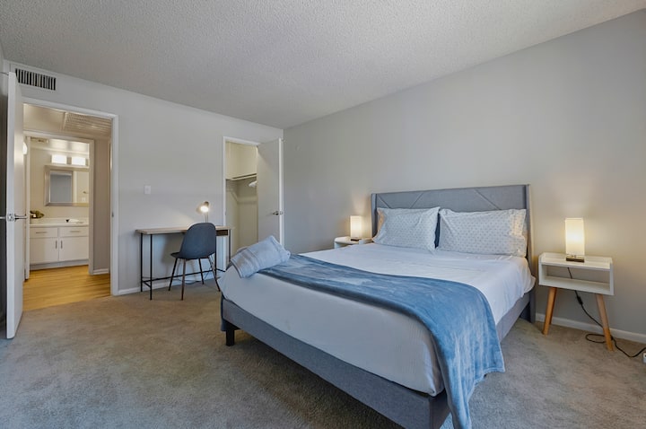 1br | Gym | Pool | Great For Mid/long Stays - Mesa, AZ