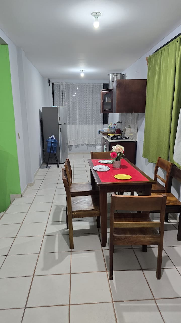 Casa Completa Sobre Avenida A La Playa - Ciudad Madero