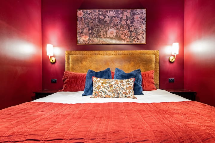 Hollyhock Suite 508 | 2br Downtown Louisville - Louisville, KY