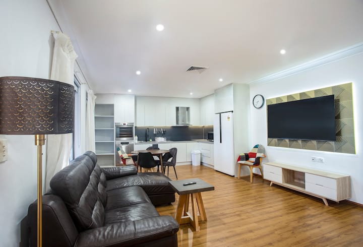 2bd1bath Unit Close To Airport Local Shops - Wallacia