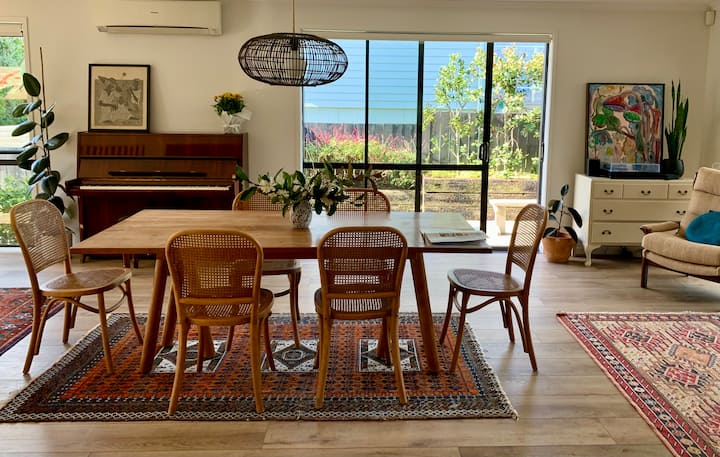 Matakana Escape | Beaches, Wineries & Glowworms - Snells Beach