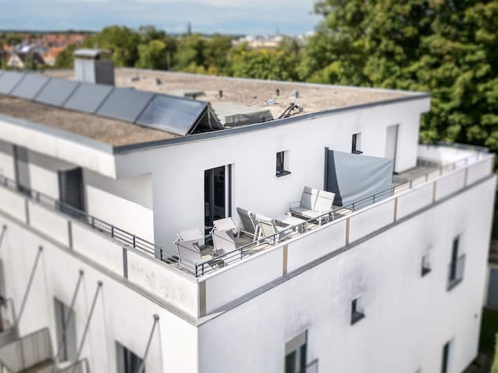 Moderne Dachterassenwohnung Voll Ausgestattet - Bobingen