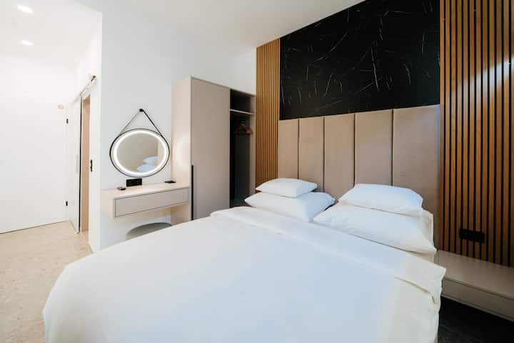 Veluna Salzburg One - Large Doubleroom - Salzburg