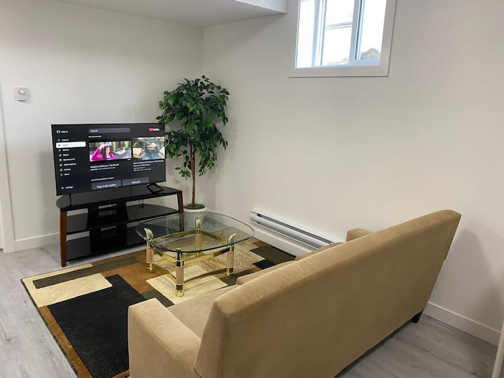 Cozy 2-bedroom Suite In Aspen Ridge - Saskatoon