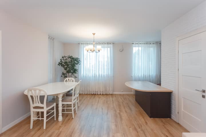 3br Botanica Getaway - Moldavie