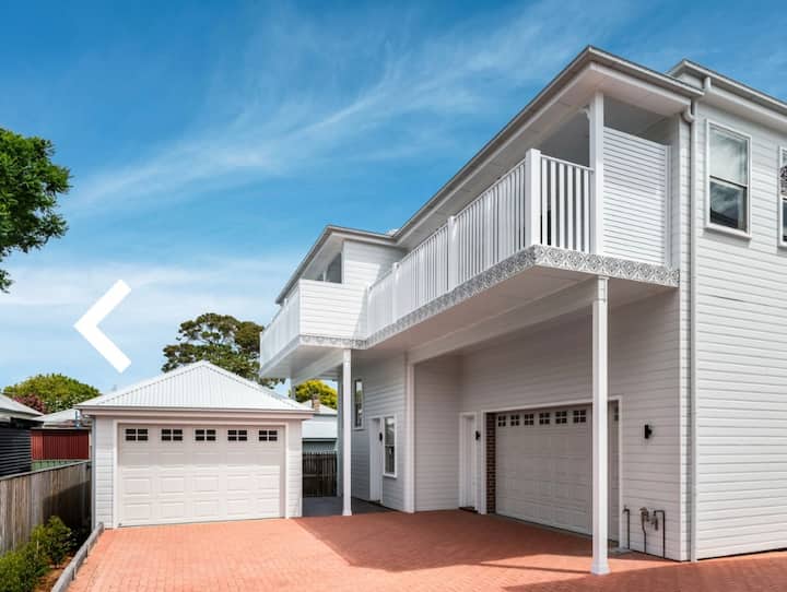 3 Levels All Modern Escape For Families & Groups - Maitland