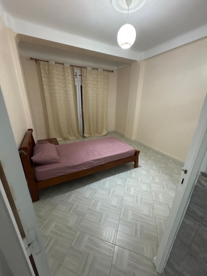 Appartement En Plein Centre Ville à Cité Edimco - Béjaïa