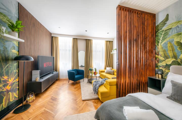 4br+2bath Old Town Family Oasis Luxury Apartment - Praga