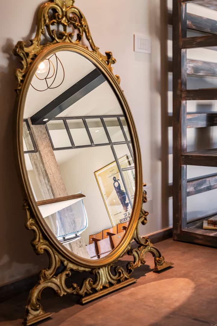 Una Casa O Una Stanza A Barolo. - Barolo