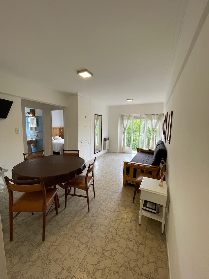 Depto. A 4 Cuadras De La Playa Y 2 Del Centro. 4p. - Mar del Plata