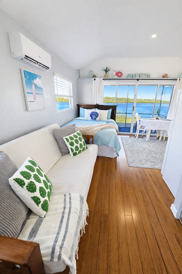 Bay Water Front Venice Fl Coastal Charm Cottage - Venice Beach, FL