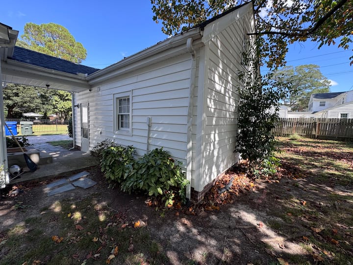 Downtown Charm Near Ecu University-1br 1bath - Greenville, NC