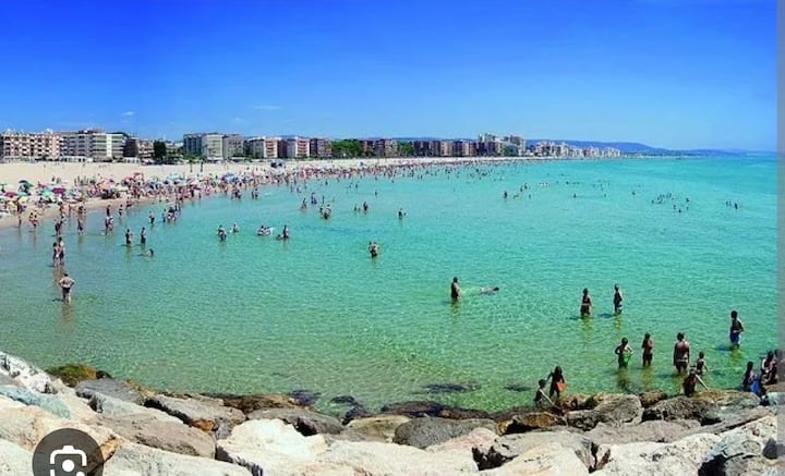 Nice Apartment, 80 Mts From The Beach. - Altafulla