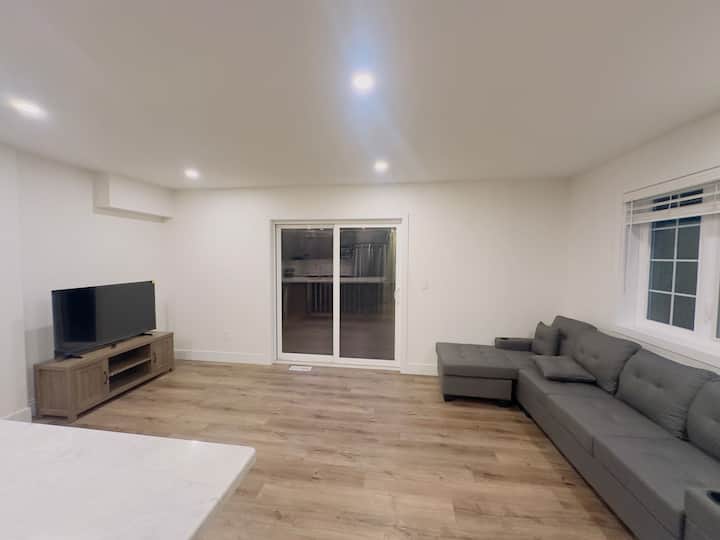The Epitome 3 Bdrm 2 Bath House In Woodstock. - Woodstock