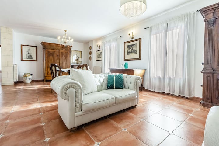 Exclusive Roth Apartment - Sassari