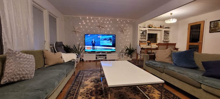Spacious 4br Home • Great For Families & Workers - Göteborg