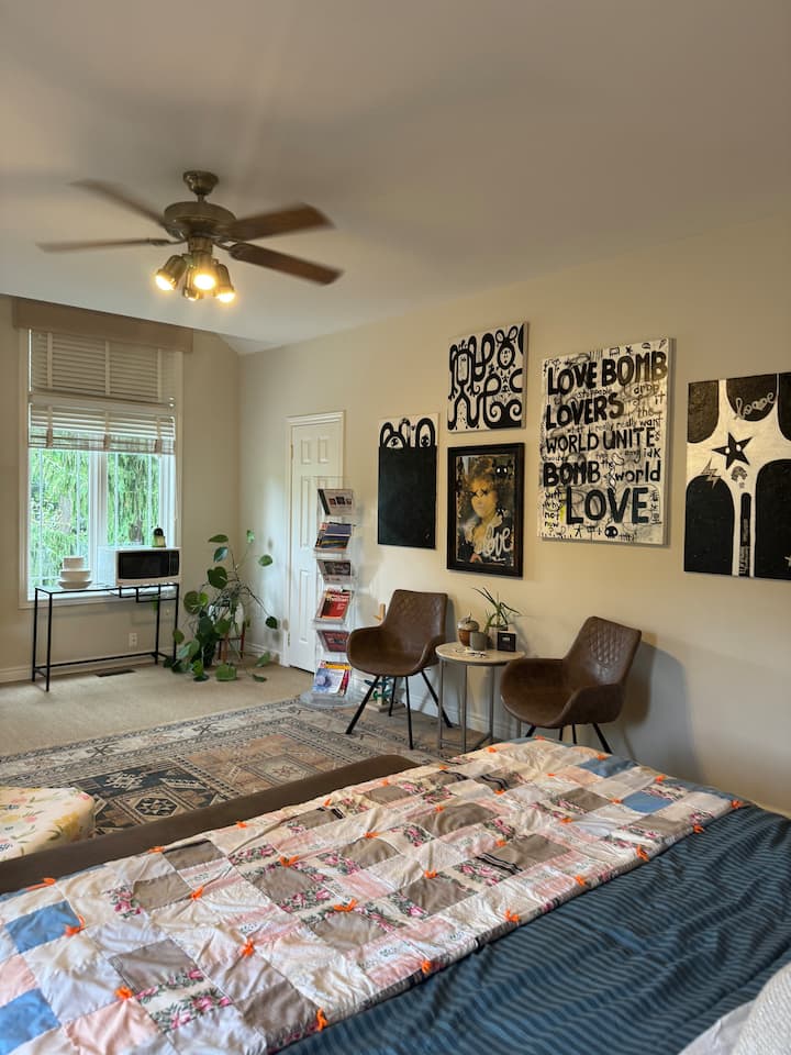 Serene Studio - Private Entrance & Parking - Toronto