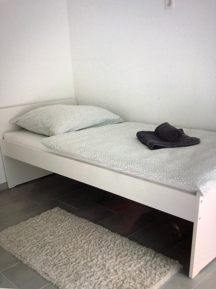 Messe Wohnung Im Schönen Langenhagen - Burgwedel