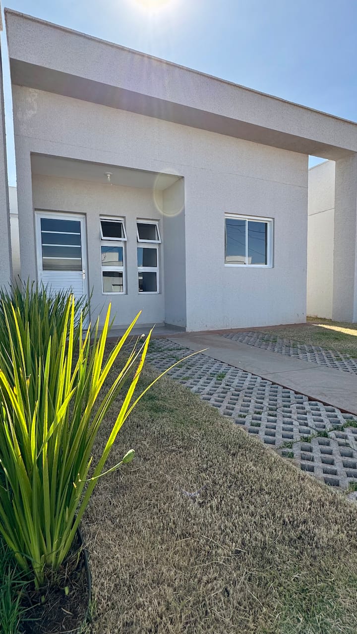 Casa Nova Em Cond. Fechado - Conforto E Segurança! - Rio Verde