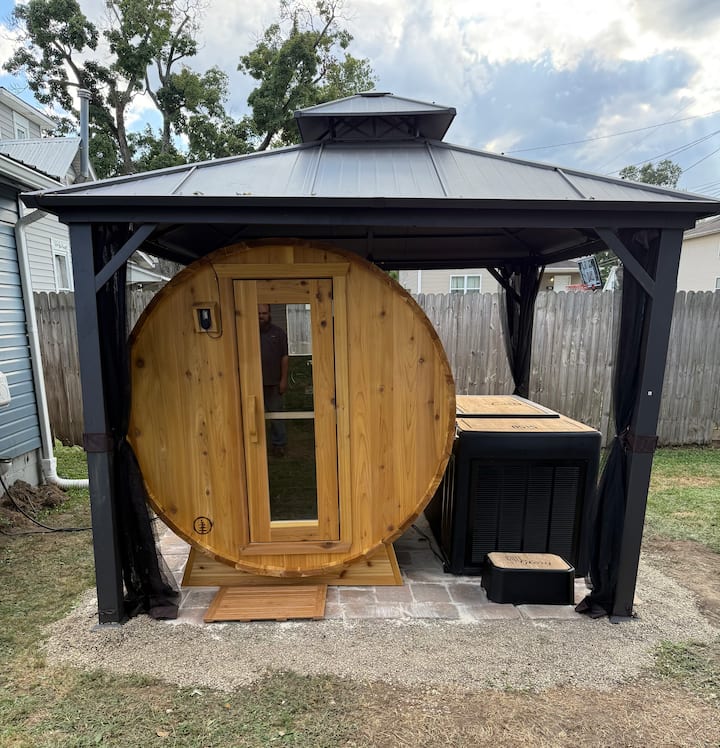 Hocking Hills Wellness Retreat By Serenity Afloat - Logan, OH