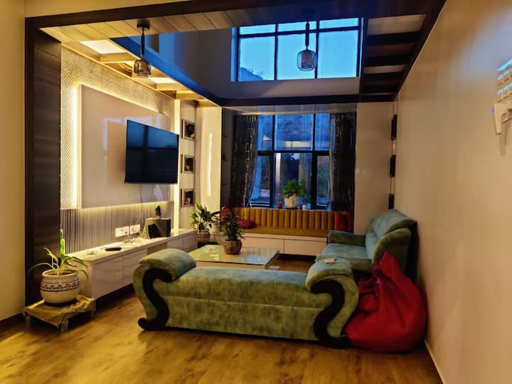 Hillside Penthouse With Panoramic Views - Wai