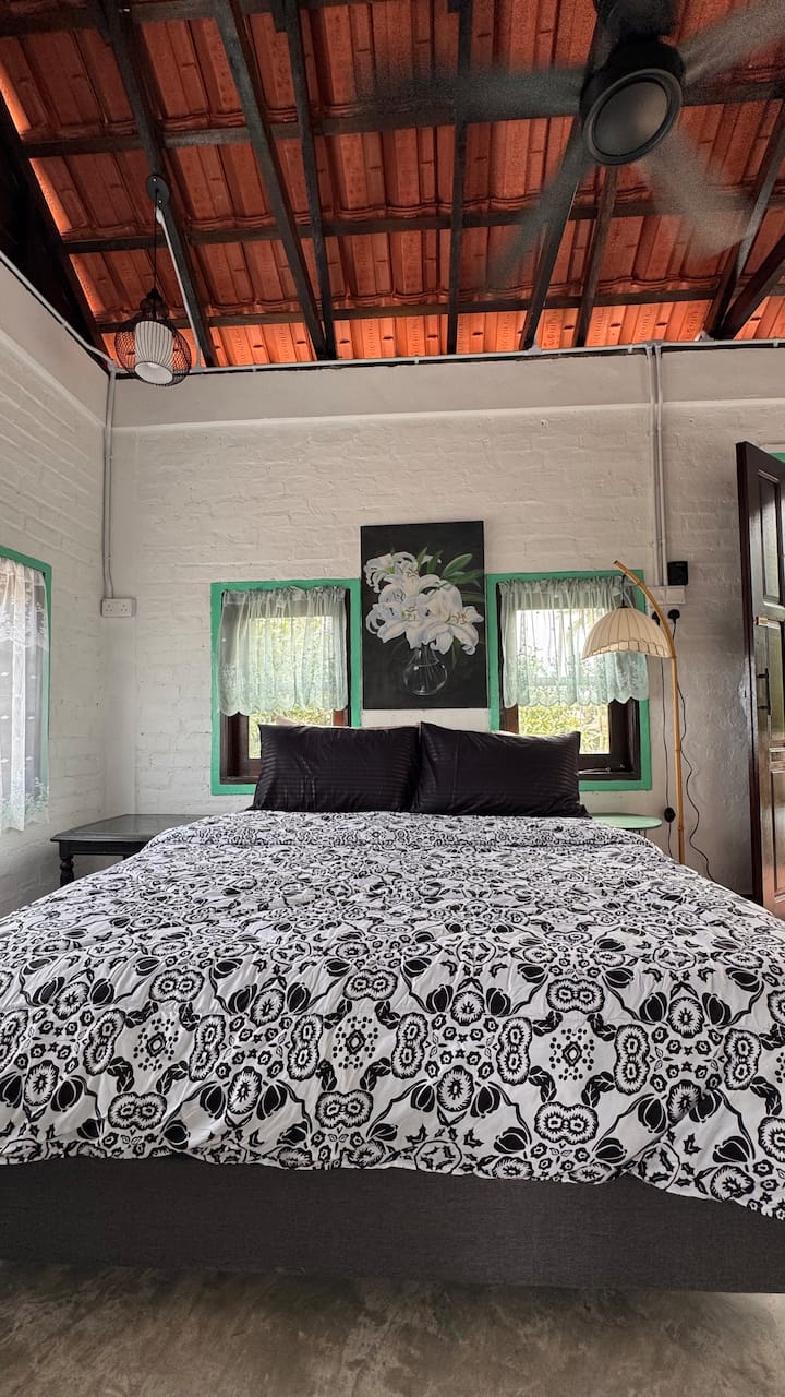 Seaside Bliss - Marang