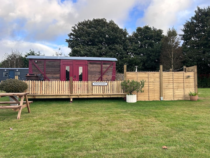 Bespoke Converted Railway Carriage - Bodmin
