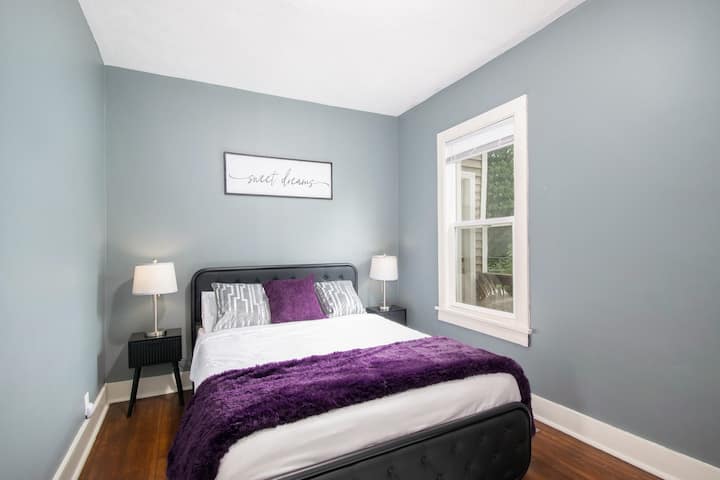 Luxe Michigan City Getaway-private-unit D - Michigan