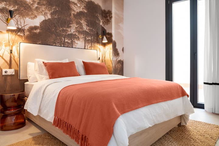 Murillo Boutique 00 X Alohamundi - Sevilla