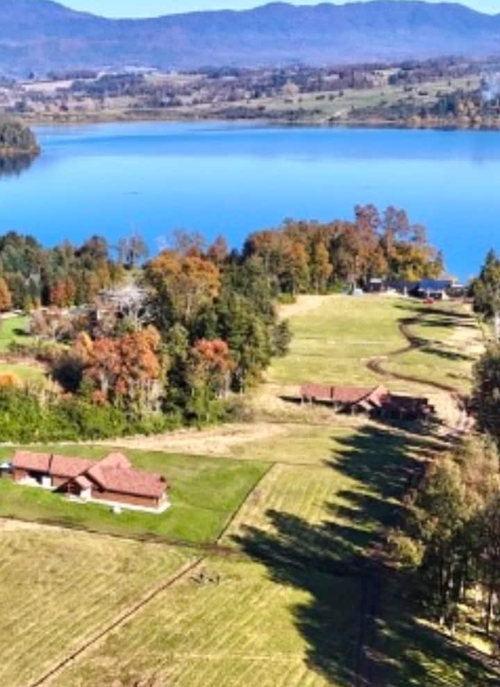 Preciosa Casa, Parcela Panguipulli, Orilla De Lago - Panguipulli