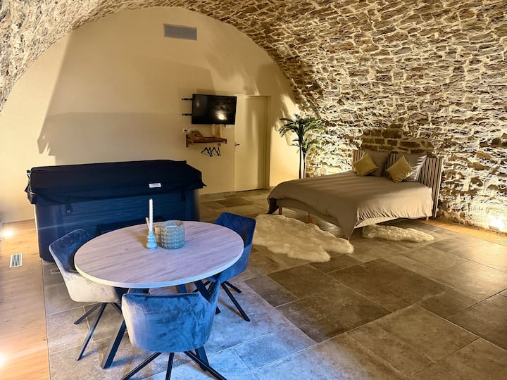 L’écrin Jurassien - Logement Insolite - Arbois