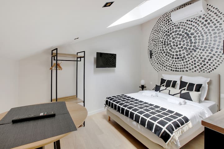Studio Climatisé Intimiste – Neuilly - Neuilly-sur-Seine