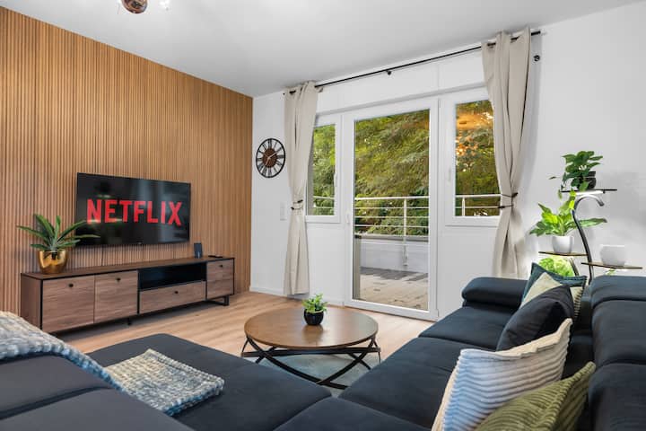 Svyvo: Cozy Apartment | Parking - Kitchen -Balcony - Brühl