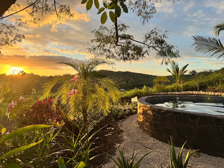 Refugio Del Ocaso - Teak-haus Mit Garten & Pool - Costa Rica