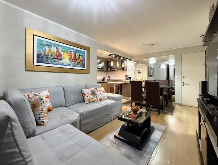 Complete, Cozy & Quiet Apartment W/ City View - Pérou