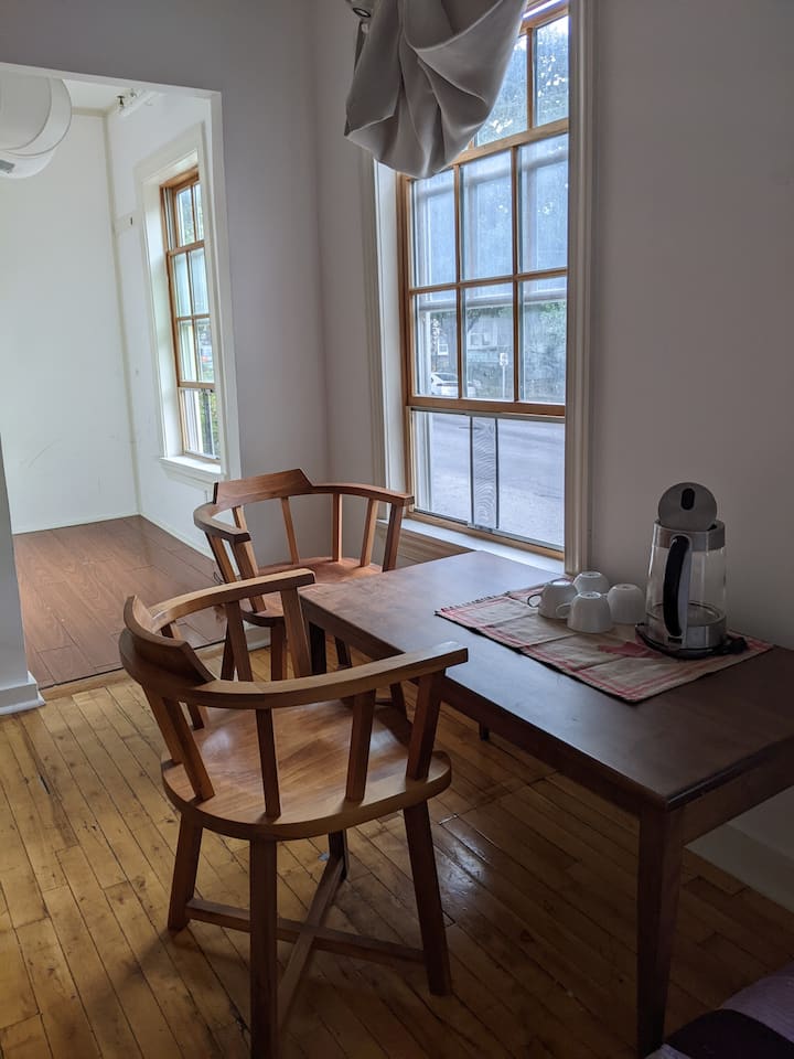Cozy Studio Between Downtown And Lake, Sleeps 6 - Burlington, VT