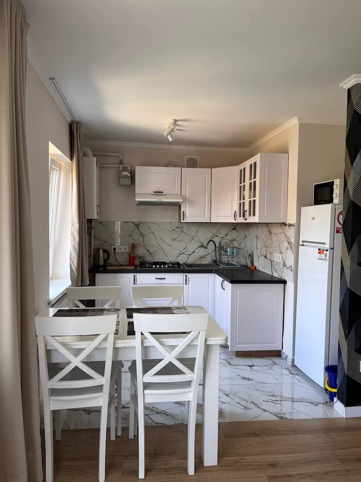 Світлі апартаменти - Ужгород