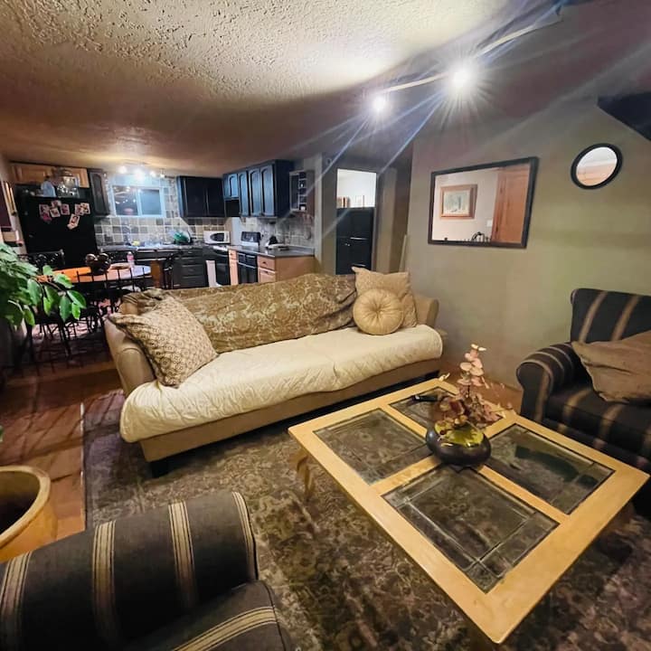 Diva's Quirky Cute Cozy Cottage In Cottonwood - Cottonwood, AZ