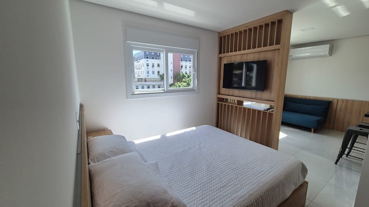 Ap Novo Ao Lado Hosp. Conceição / Perto Cons. Eua - Porto Alegre